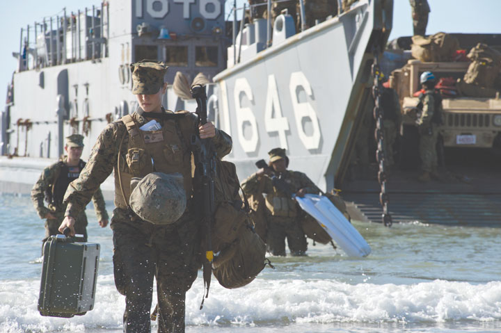 Controlling Contested Waters | Proceedings - October 2013 Vol. 139/10/1,328