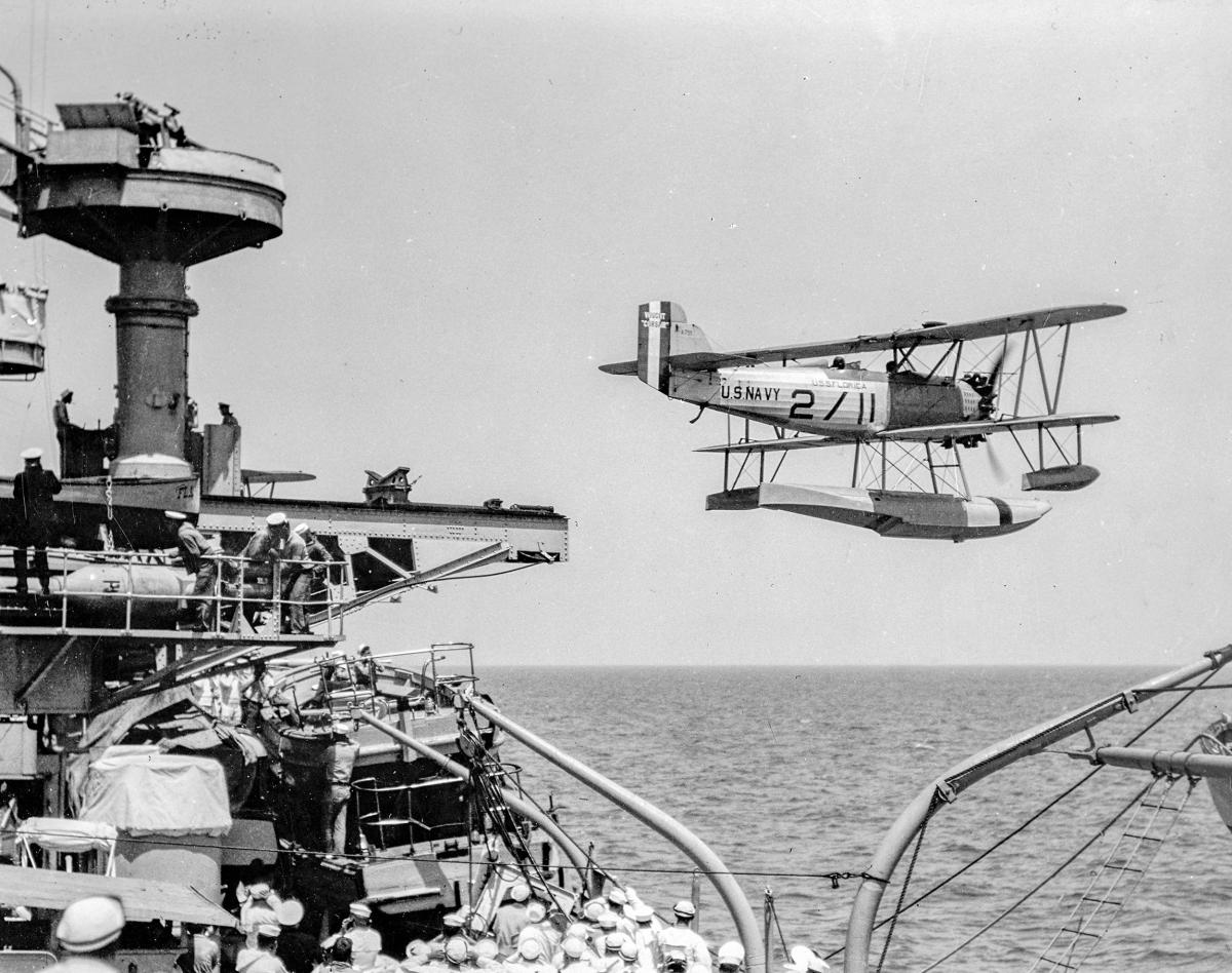 Eyes of the Battle Fleet | Proceedings - April 1986 Vol. 112/4/998 ...