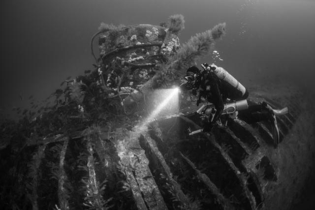 ‘To Hell, By Compass’: The Remarkable Wreck and Rescue of the USS S-5 ...
