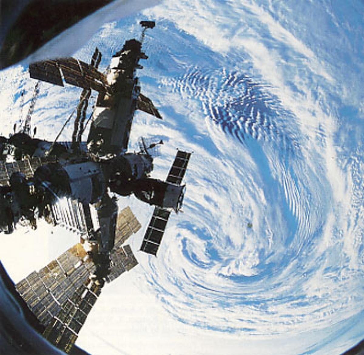 'Building the Future Now': An Interview with Captain William F. Readdy ...