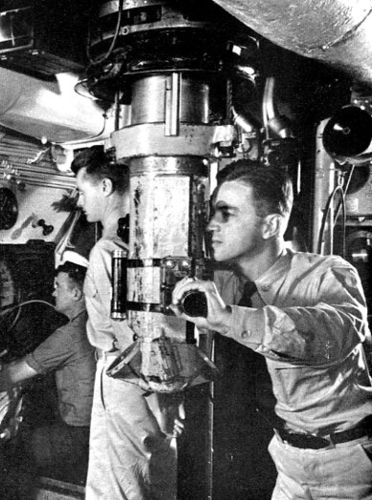 The Submarine Navigator—Some of His Methods | Proceedings - May 1949 ...