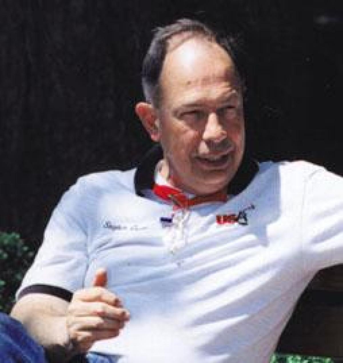 Interview: Stephen Coonts | Proceedings - July 2001 Vol. 127/7/1,181