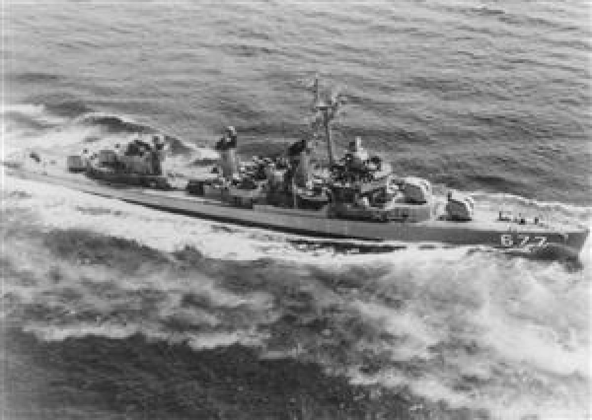 Midwatch in Surigao Strait | Proceedings - November 2007 Vol. 133/11/1,257