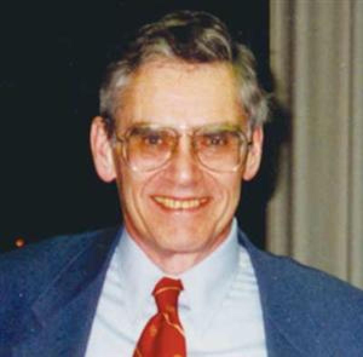 Naval Institute Foundation | Proceedings - November 2006 Vol. 132/11/1,245