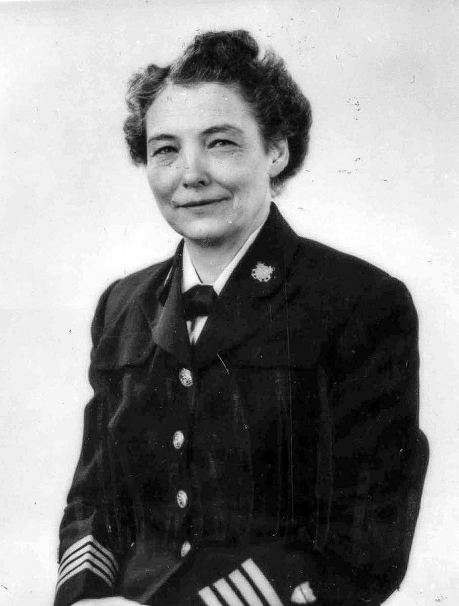 SPARS: The Creation of the U. S. Coast Guard Women’s Reserve | Naval ...