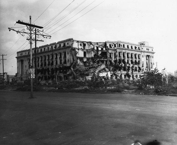 In Contact | Naval History Magazine - April 2012 Volume 26, Number 2